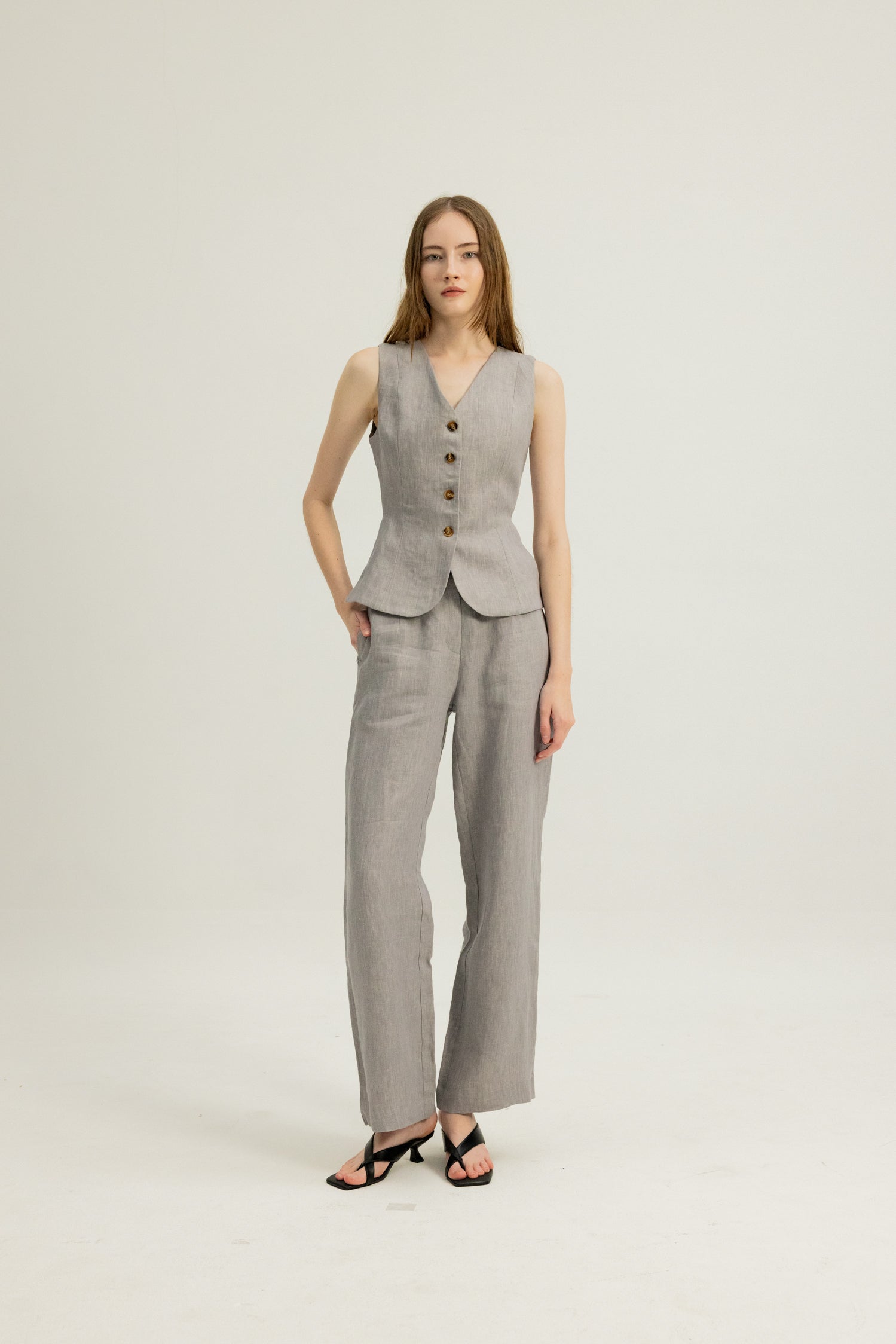 Florence Linen Waistcoat in Heather Grey – Génue