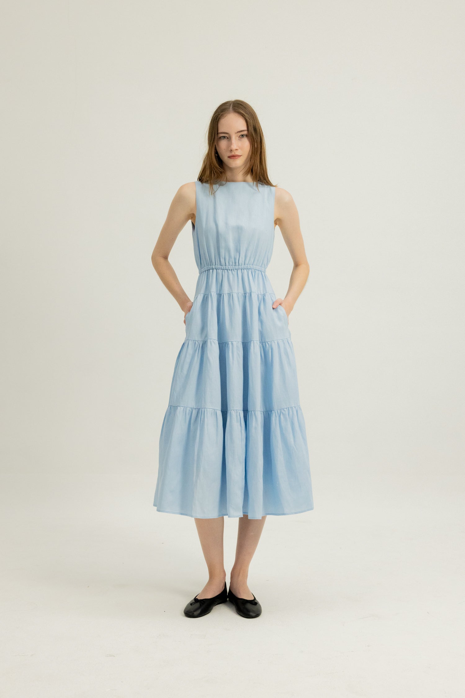 Hazel Sleeveless Tiered Dress in Sky – Génue
