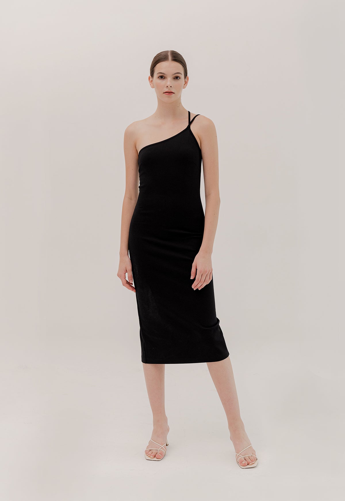 Tia One Shoulder Dress in Black – Génue